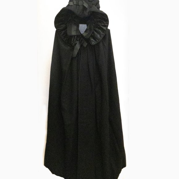 cleo | Jackets & Coats | Rare Irish Vintage Wool Cloak | Poshmark